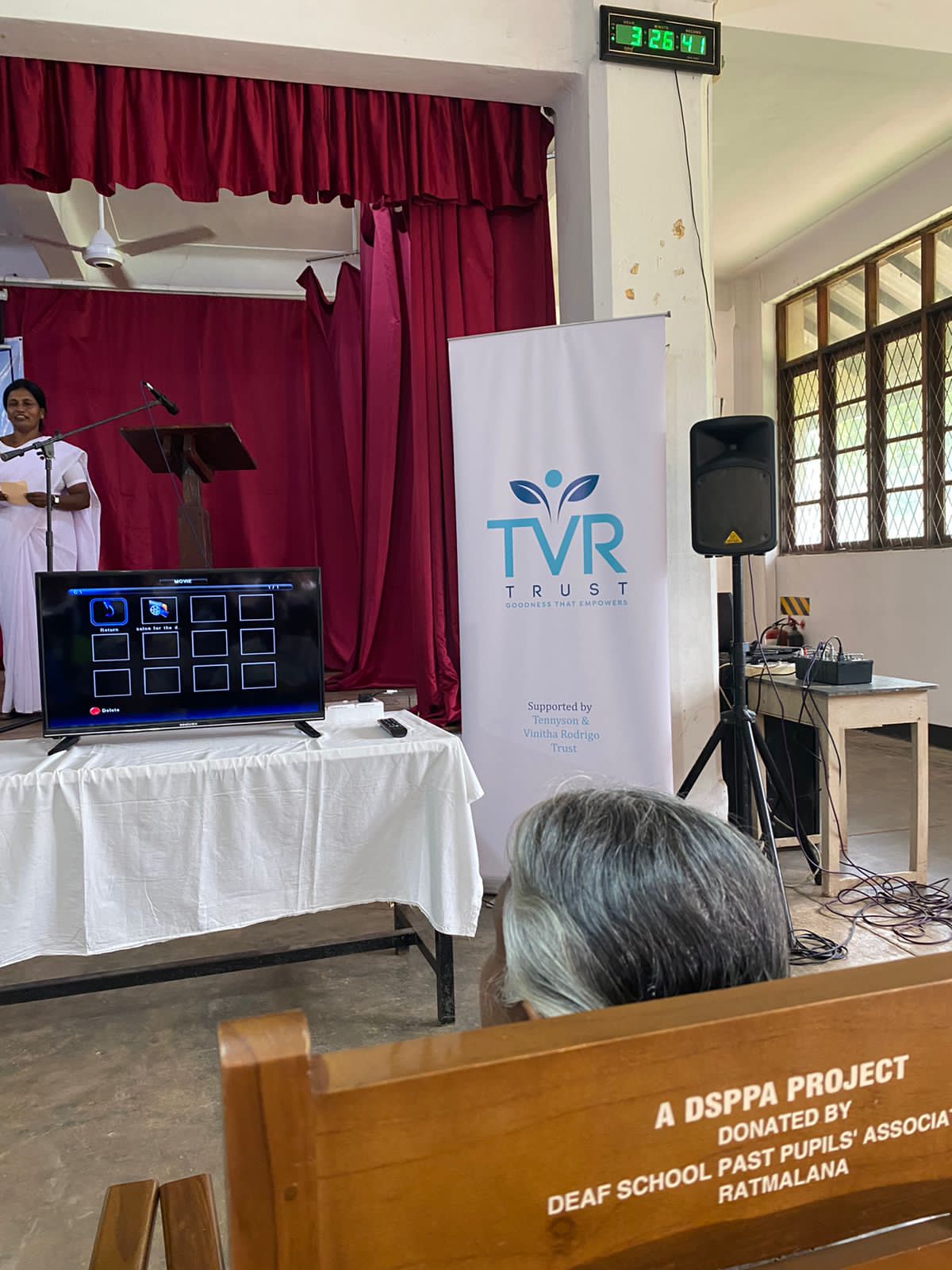 Renovating the hair dressing salon at the Ratmalana School for the Deaf ...